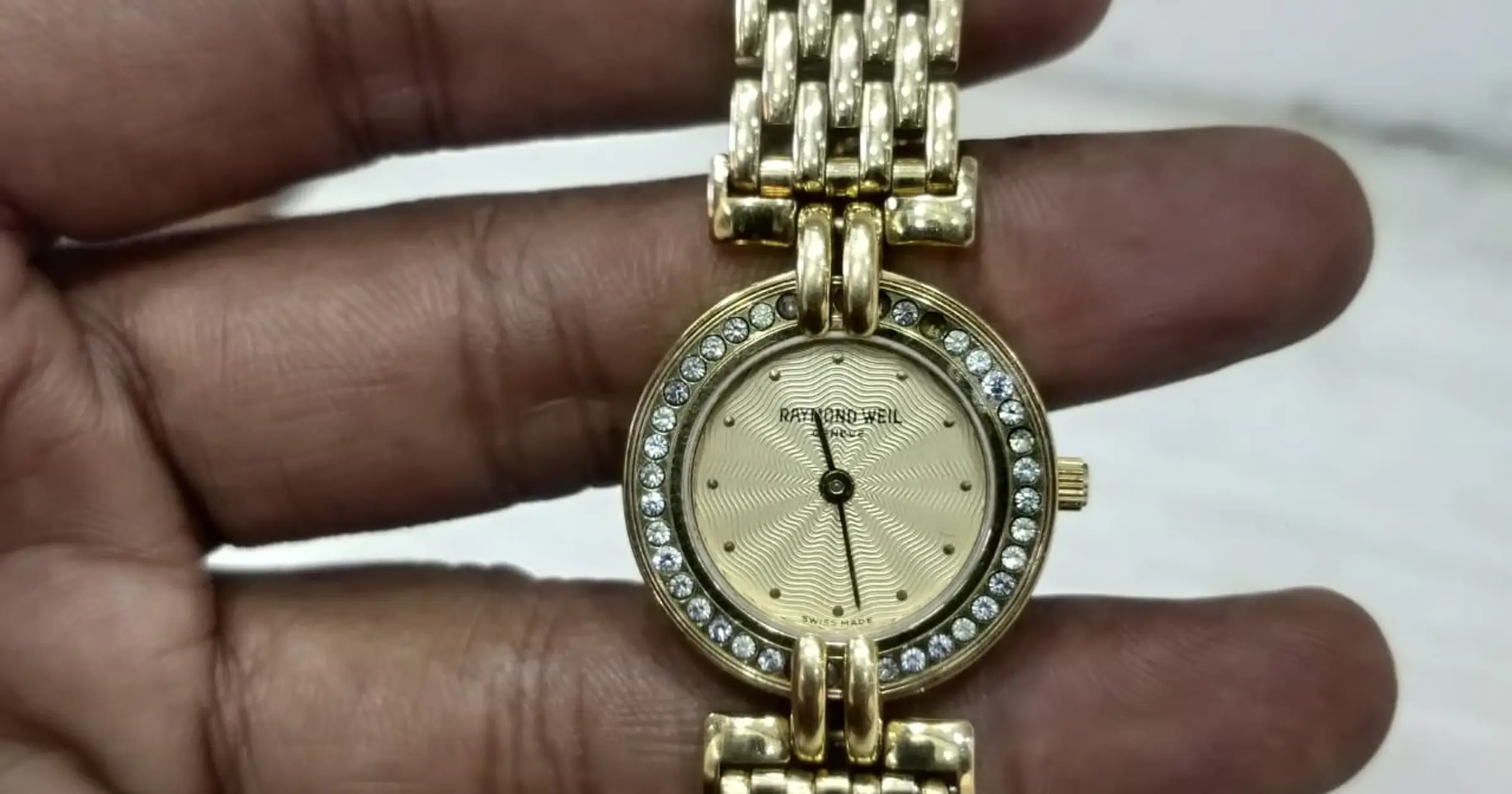 Raymond wail Watch